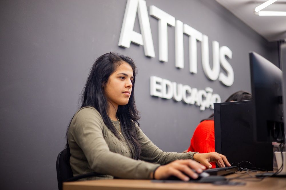 CredIES: saiba como financiar até 50% da graduação